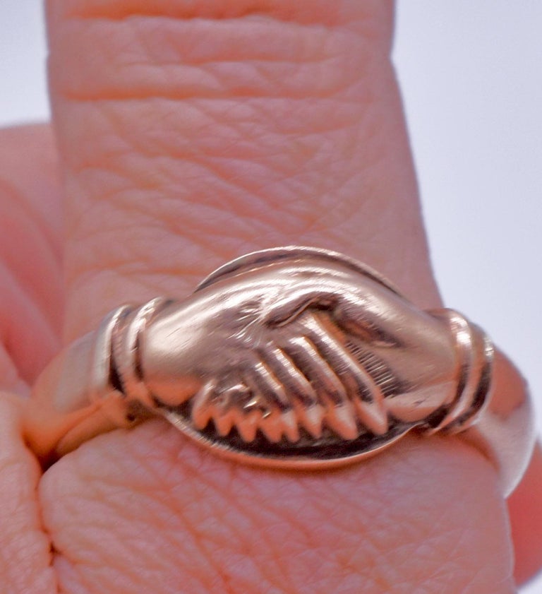Antique Gentlemen's Gold Fede Ring, Size 15 For Sale at 1stDibs