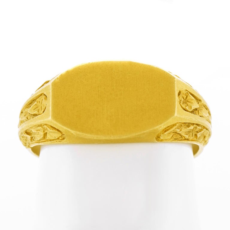 Antique Gold Signet Ring at 1stDibs