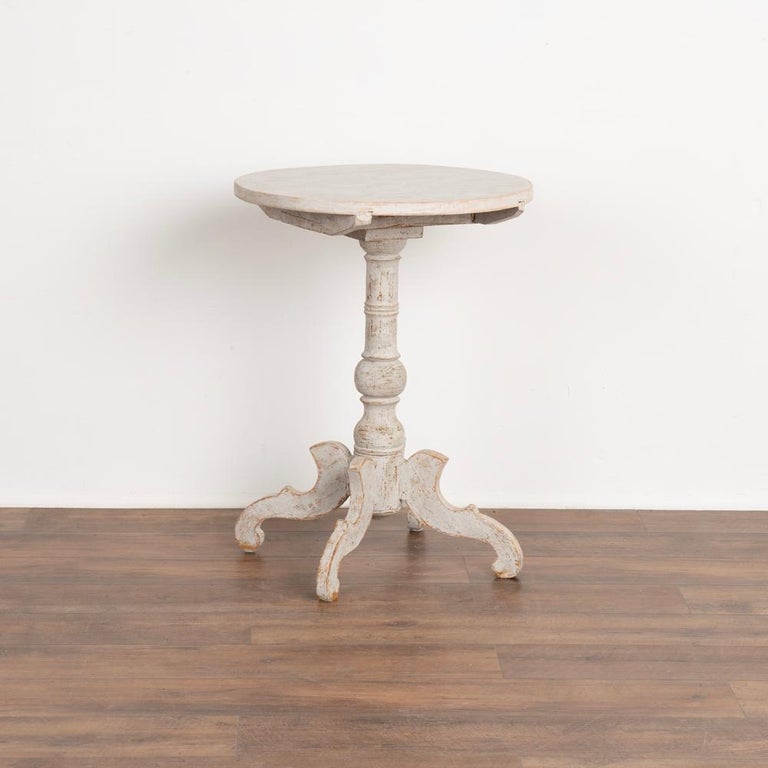 Antique Gustavian Small Round White Painted Pedestal Side Table, Sweden ...