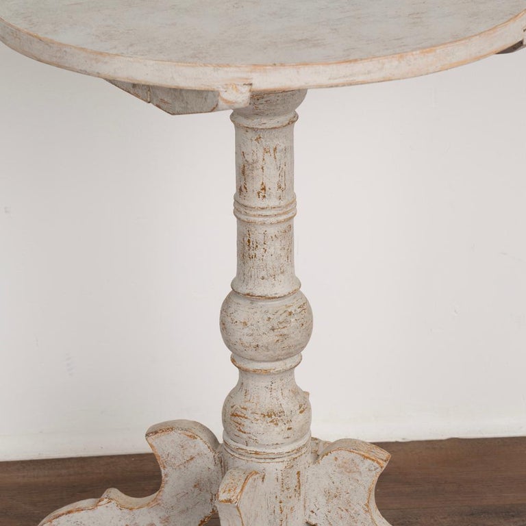 Antique Gustavian Small Round White Painted Pedestal Side Table, Sweden ...