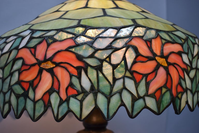 Antique Handel Leaded Stained Glass Table Lamp Poinsettia Designs at ...
