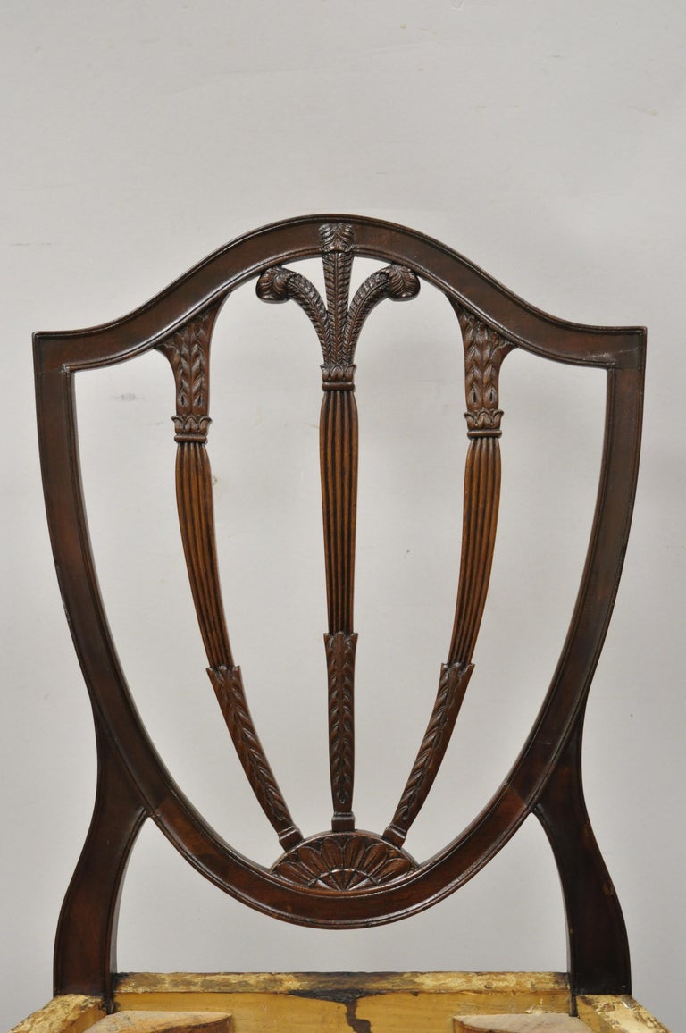 Antique Hepplewhite Carved Mahogany Plume Prince of Wales Dining Side ...
