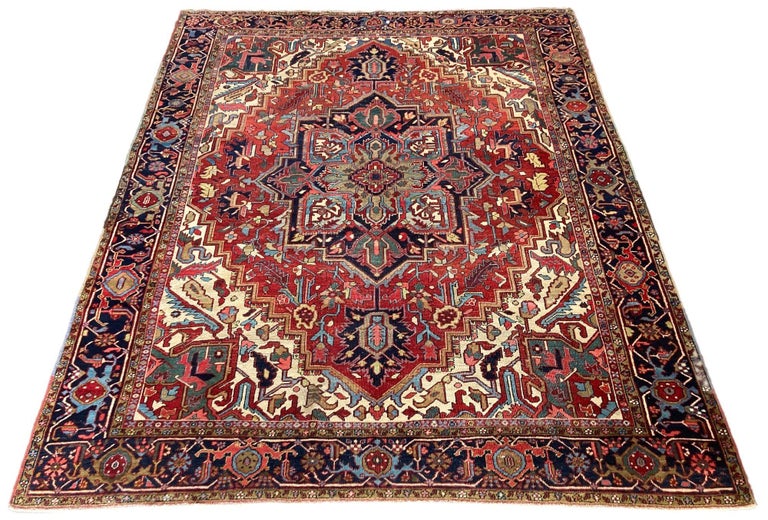 Antique Heriz Carpet 3.20m x 2.70m For Sale at 1stDibs