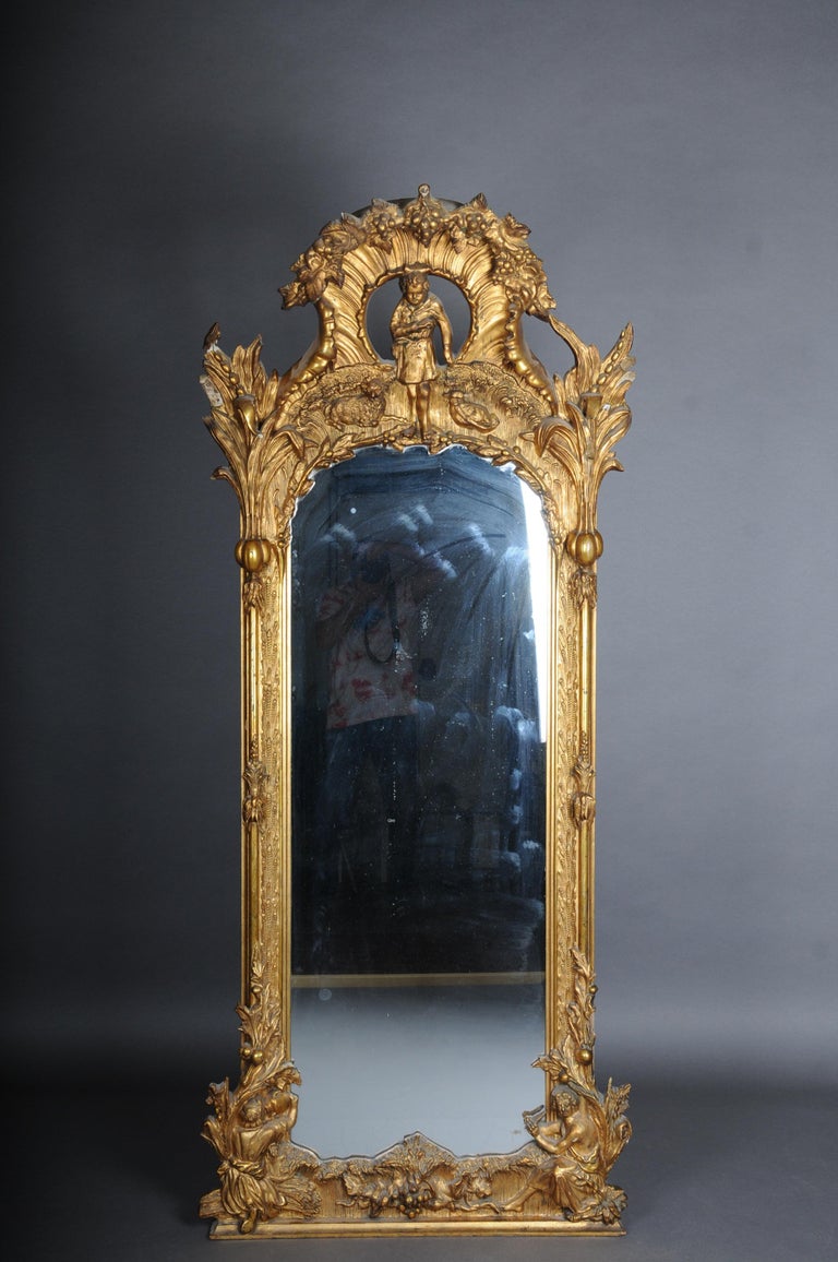 Antique Historicism Mirror, Around 1870, Gilded For Sale at 1stDibs