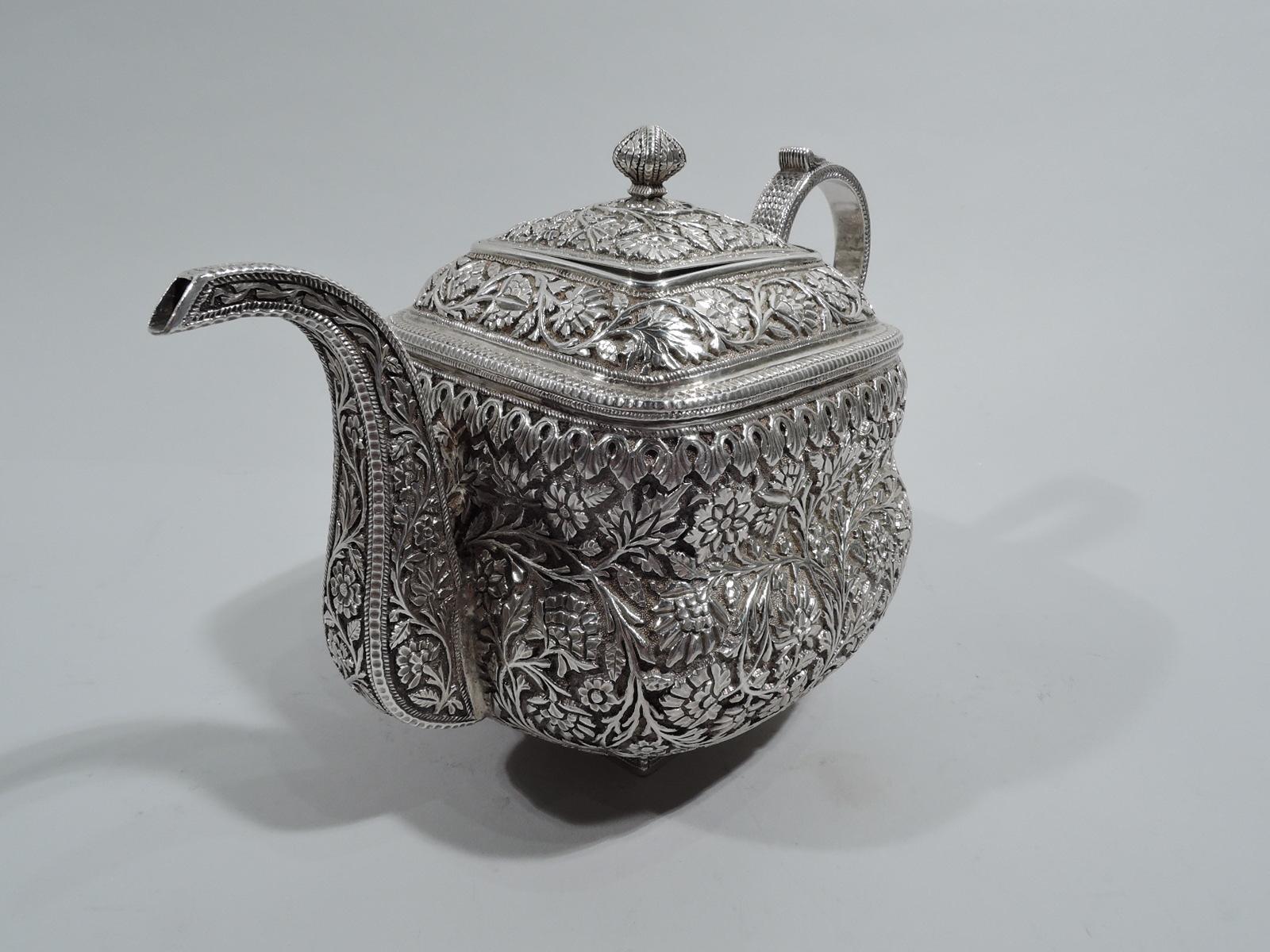 Antique Indian Colonial Kutch Silver Teapot For Sale at 1stDibs