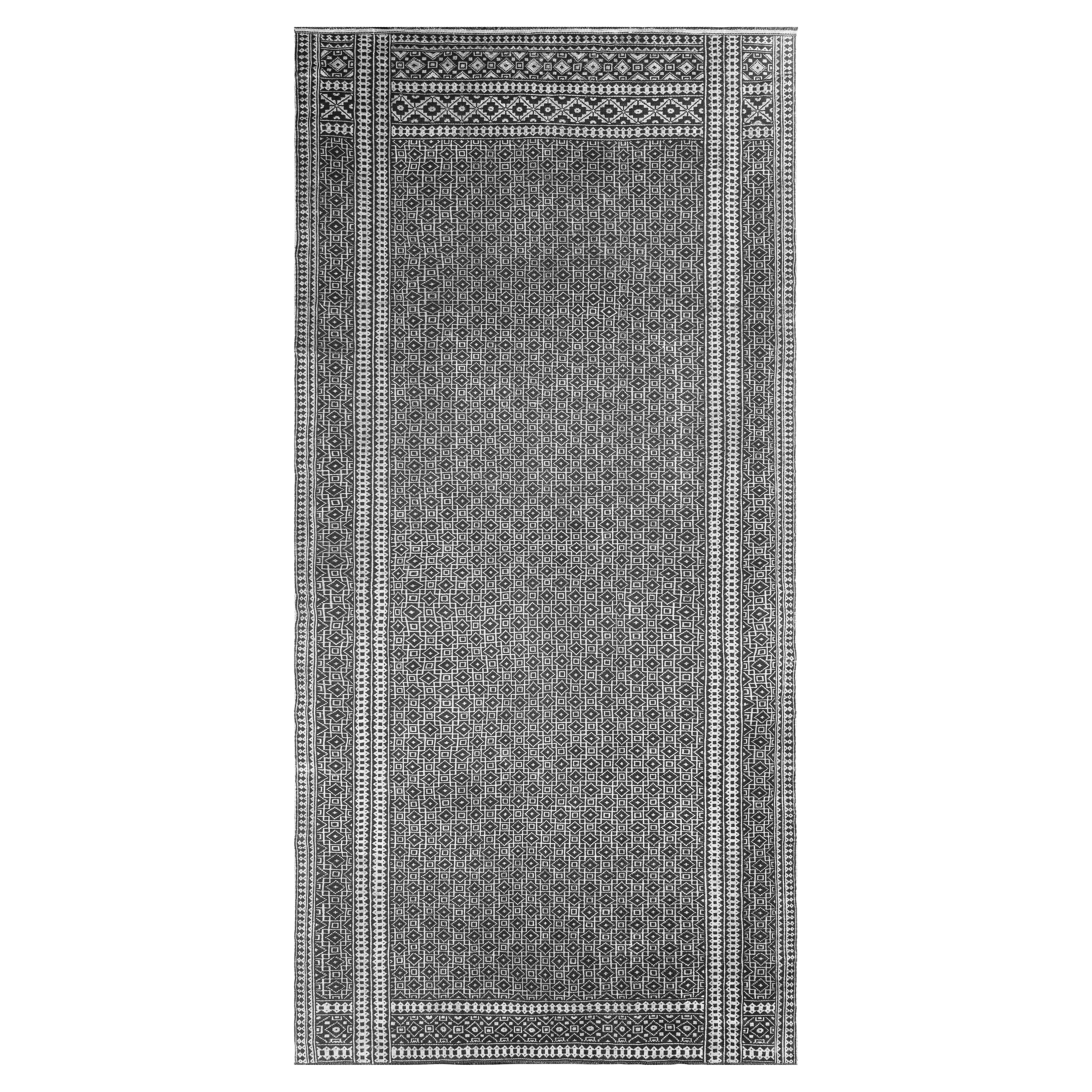 Gray and White Indian Diamonds Rug For Sale at 1stDibs