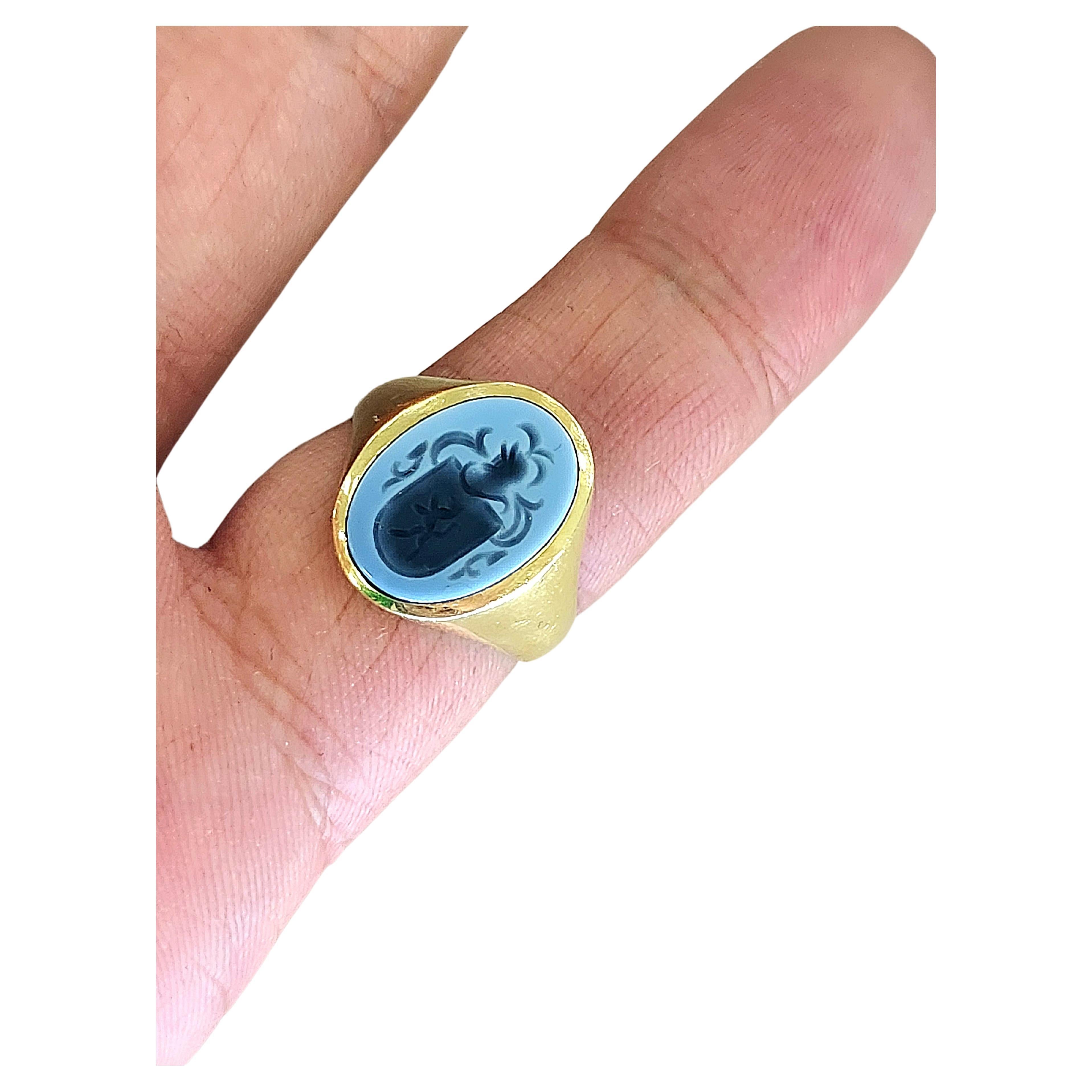 Antique Intaglio Gold Ring For Sale at 1stDibs