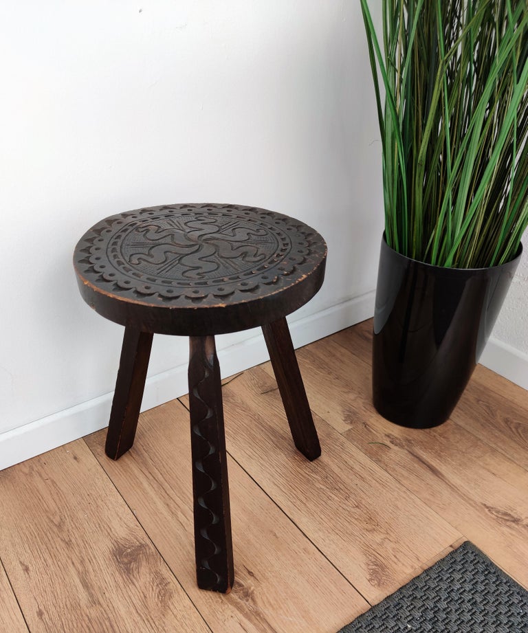 Antique Italian Carved Wood Round Tripod Chair Stool For Sale at 1stDibs