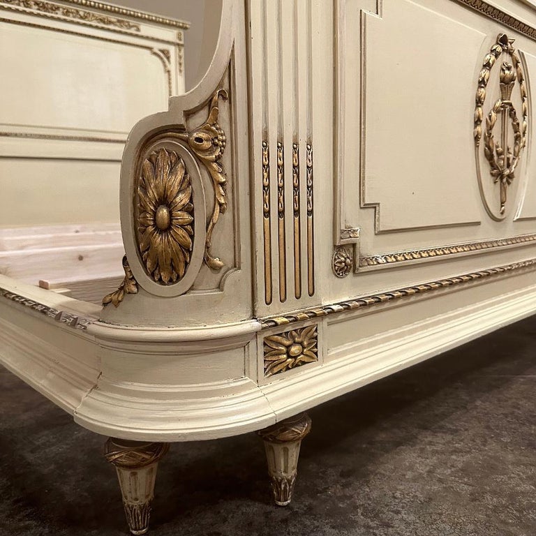Antique Italian Neoclassical Painted Queen Bed For Sale at 1stDibs