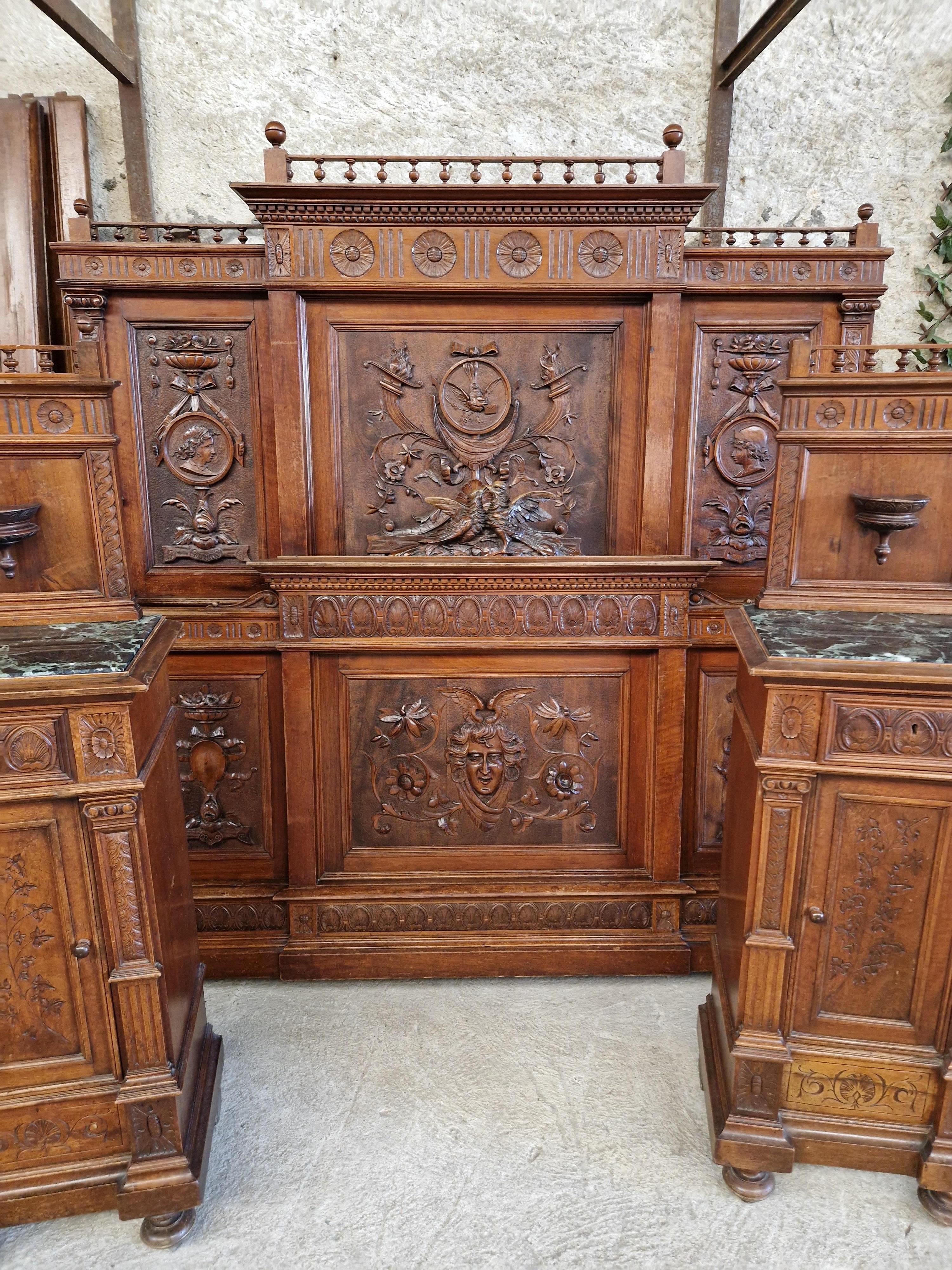 Antique Italian Renaissance Bed with Bedside Cabinets For Sale at ...