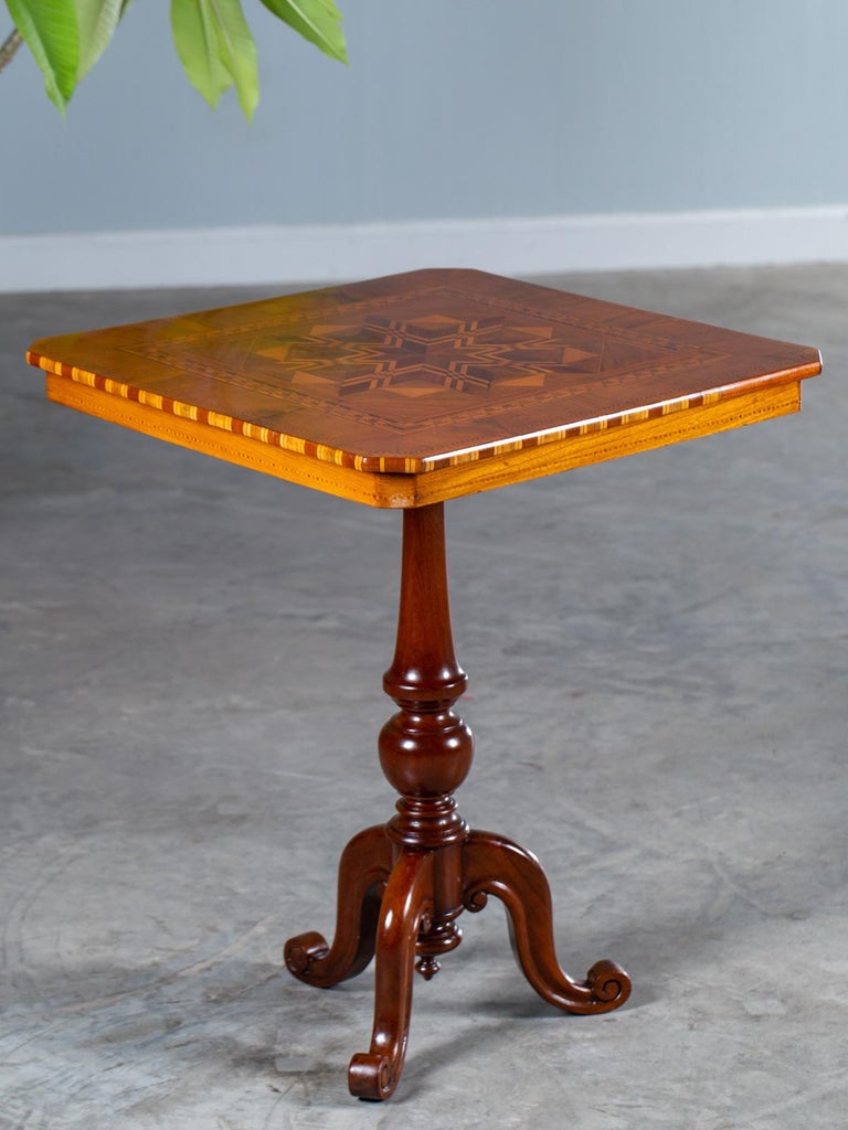 Antique Italian "Sorrento" Inlaid Table, Italy, circa 1880 at 1stDibs
