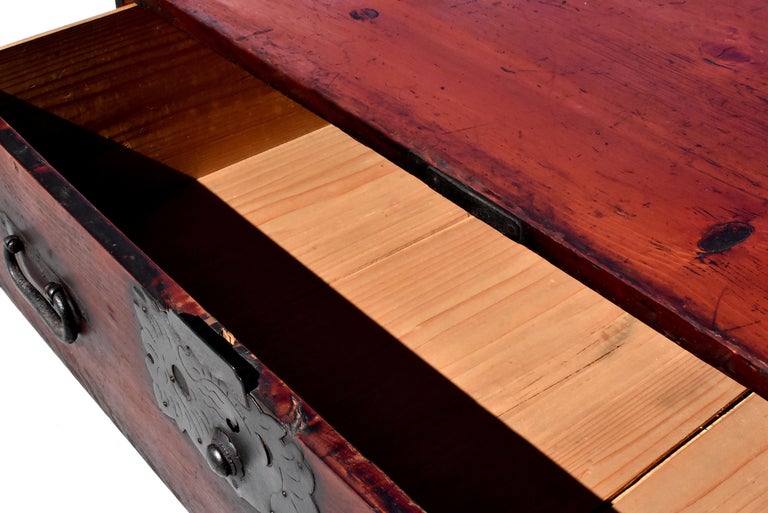 Antique Japanese Low Tansu Chest with Iron Pulls at 1stDibs | antique ...