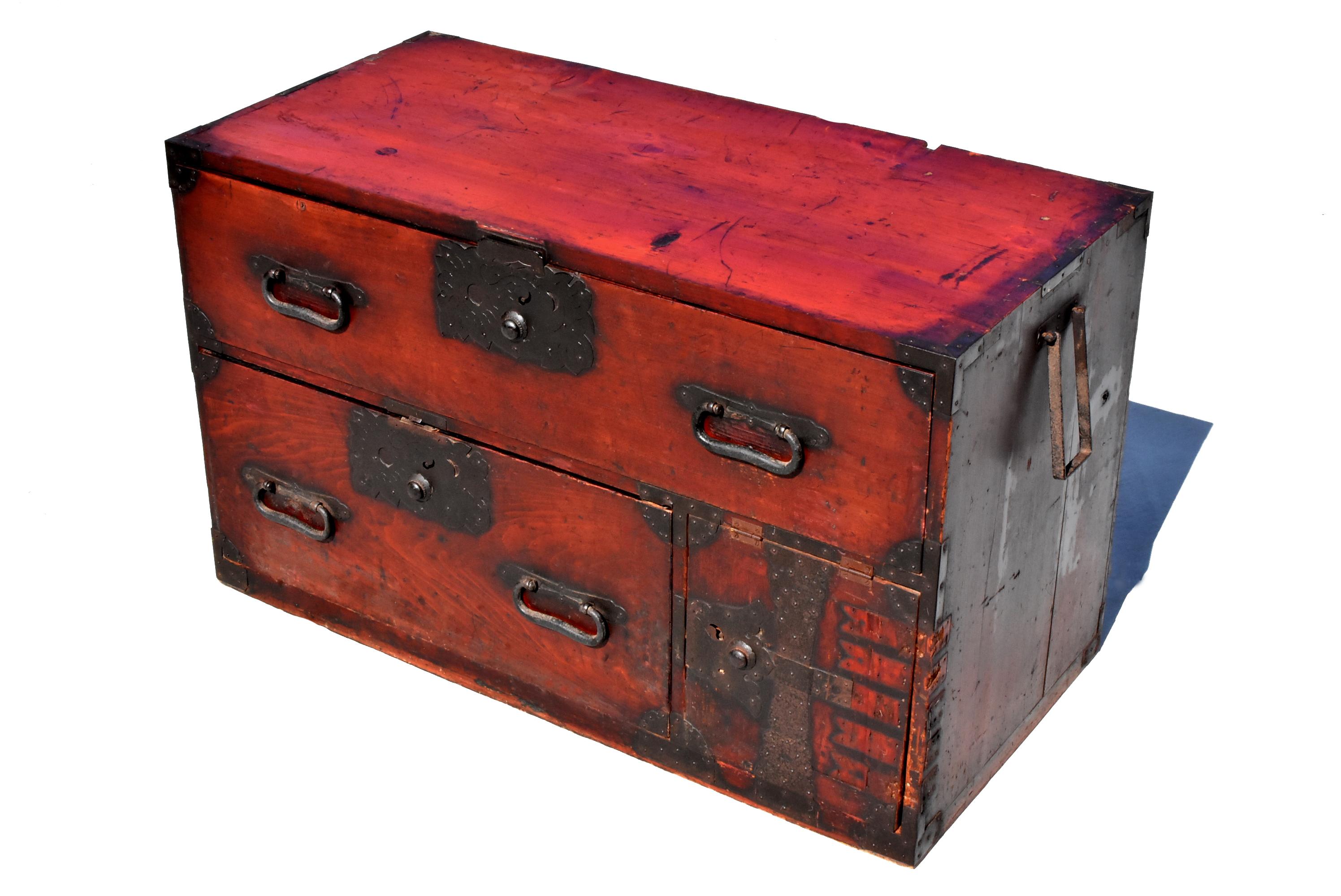 Antique Japanese Low Tansu Chest with Iron Pulls at 1stDibs | antique ...