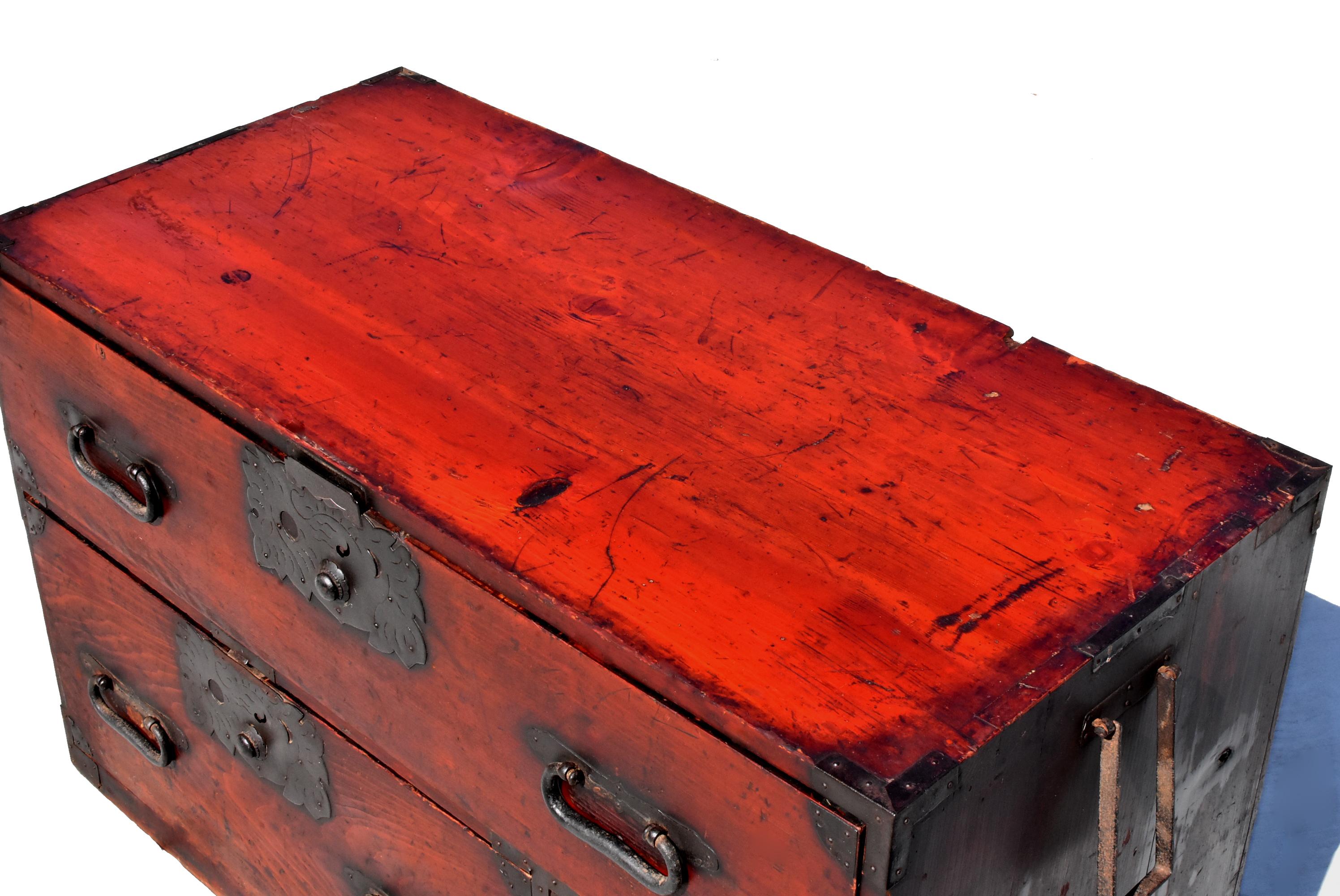 Antique Japanese Low Tansu Chest with Iron Pulls at 1stDibs | antique ...
