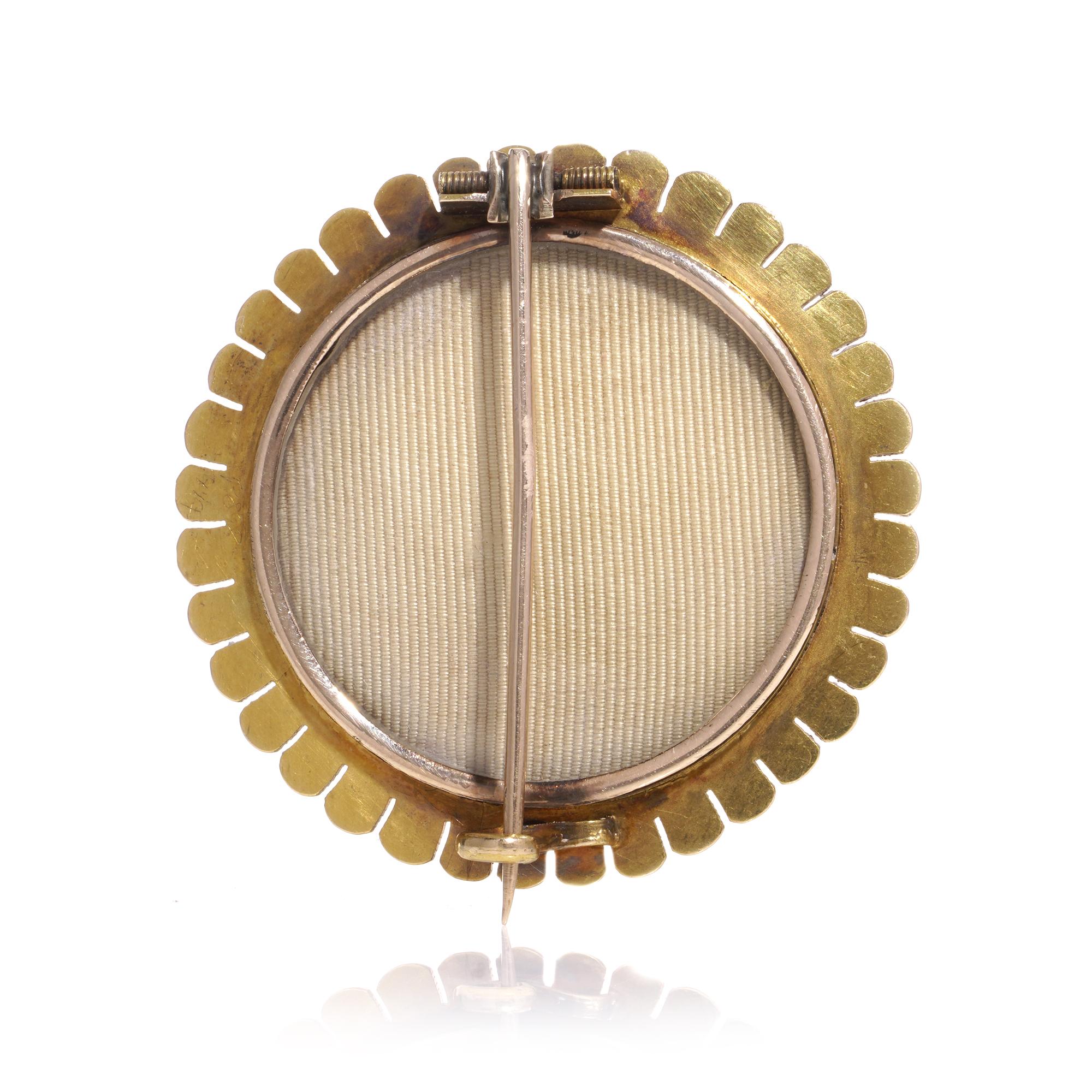 Antique Japanese Shakudo Brooch Mounted in 18kt Gold. For Sale at 1stDibs