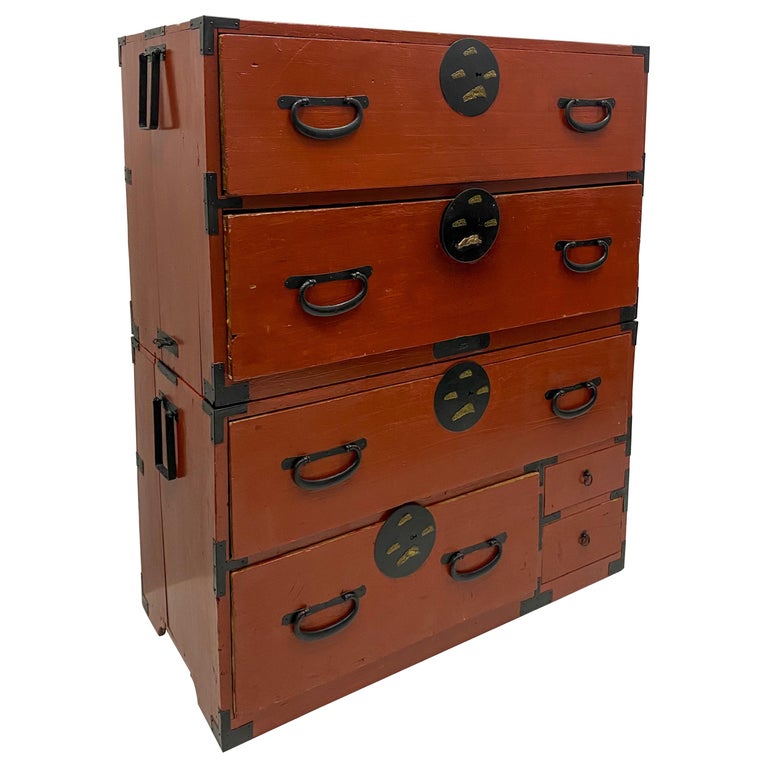 Ancienne commode japonaise de style campagne Tansu En vente sur 1stDibs