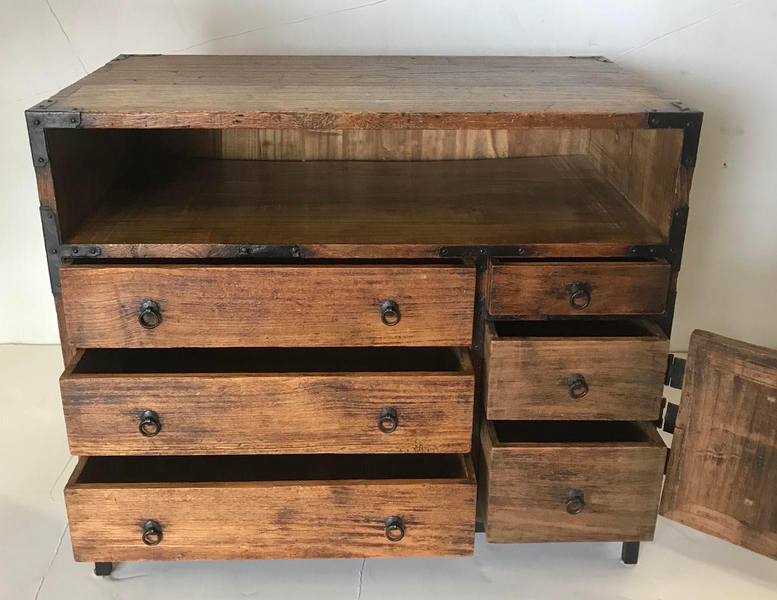 Antique Japanese Tansu For Sale at 1stDibs