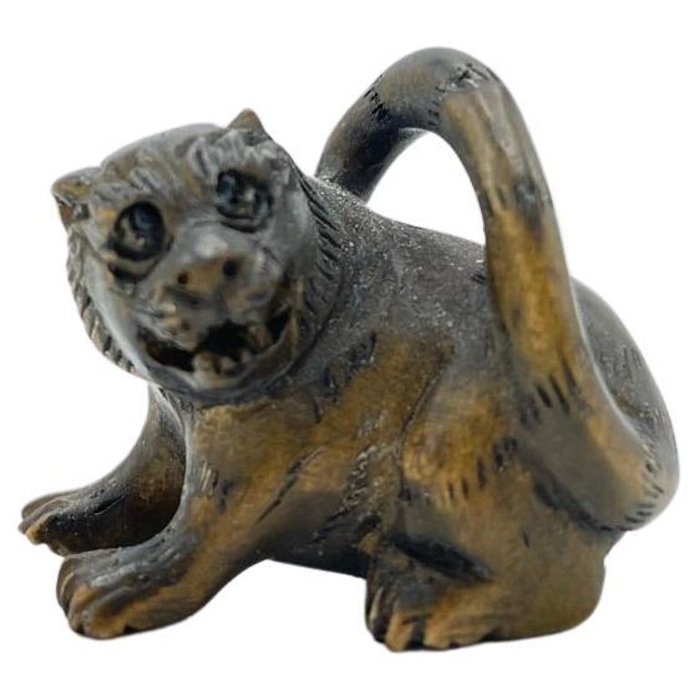 Antique Japanese Wooden Netsuke ''Tiger'' Meiji Era 1900s For Sale at ...