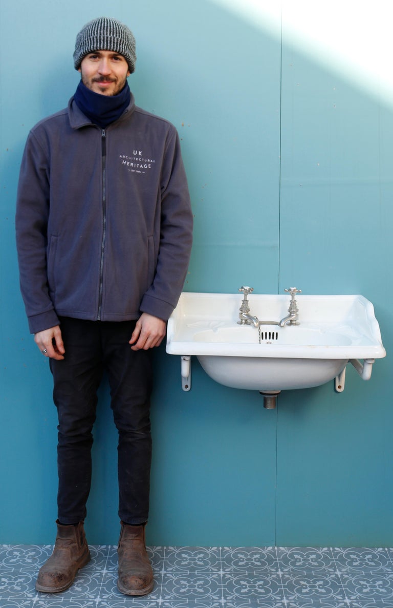 Antique John Bolding Wall Mounted ‘Valdor’ Basin For Sale at 1stDibs