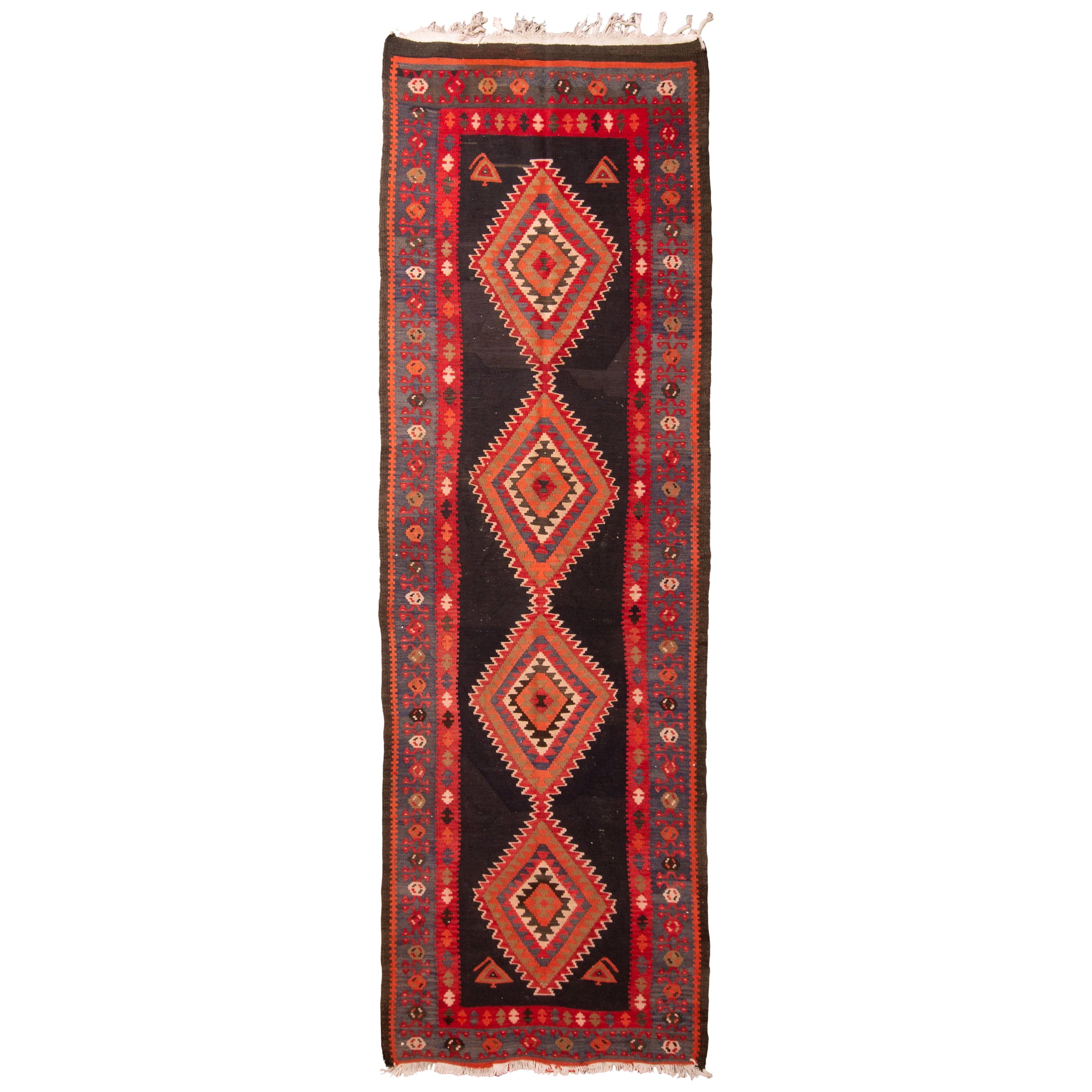 Contemporary Persian Oushak Rug with Mixed Flower and Geometric ...
