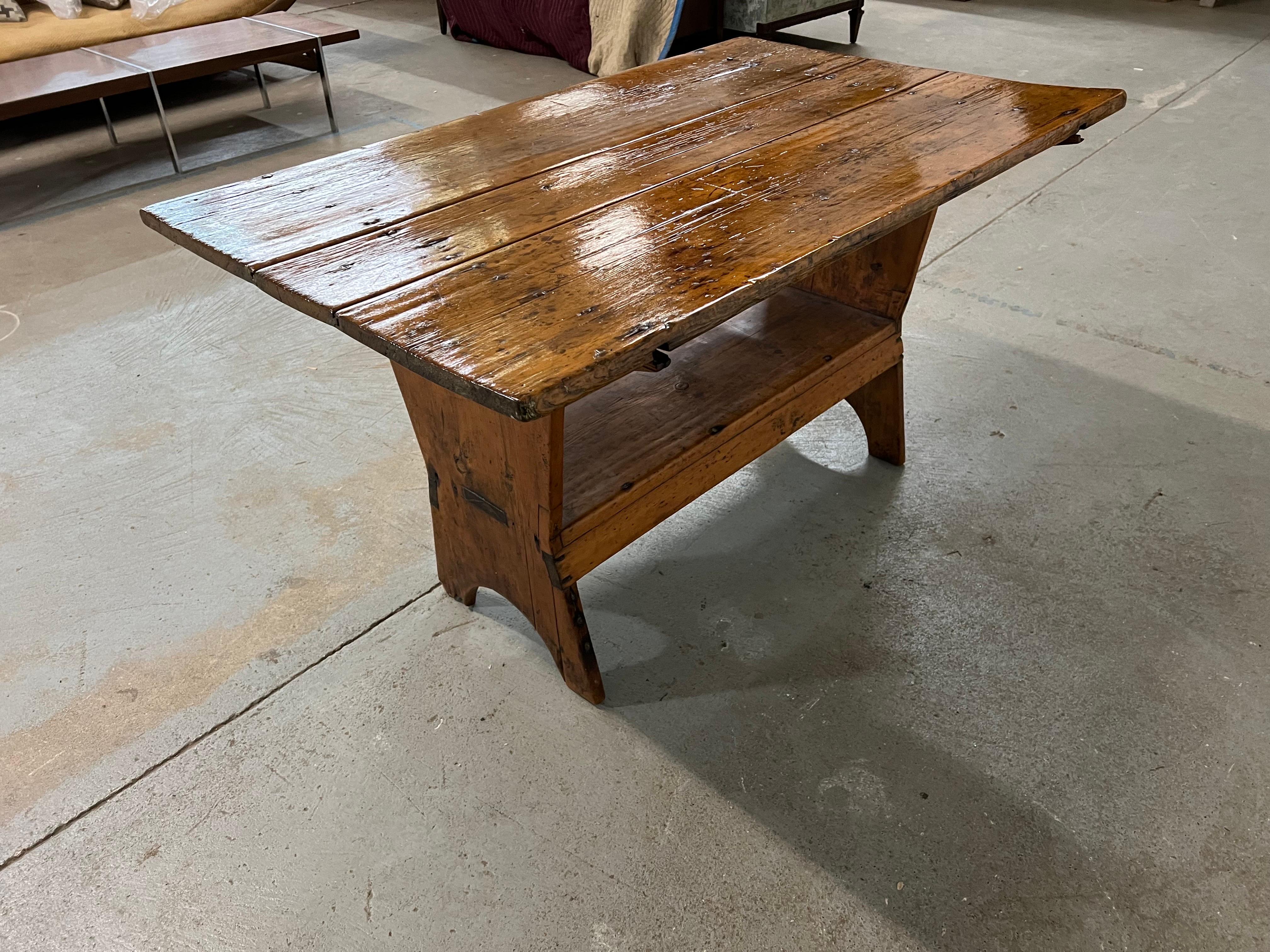 Antique Knotty Pine Country Rustic Fliptop Dining Table, circa 1800s For Sale at 1stDibs