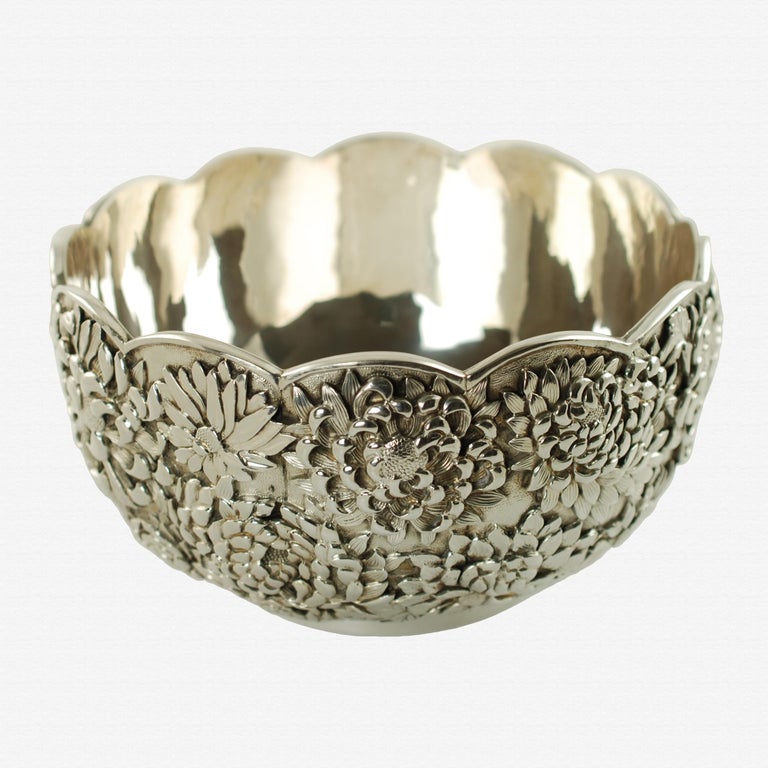 Antique Konoike Yokohama Meiji Period Solid Silver Chrysanthemum Motif ...