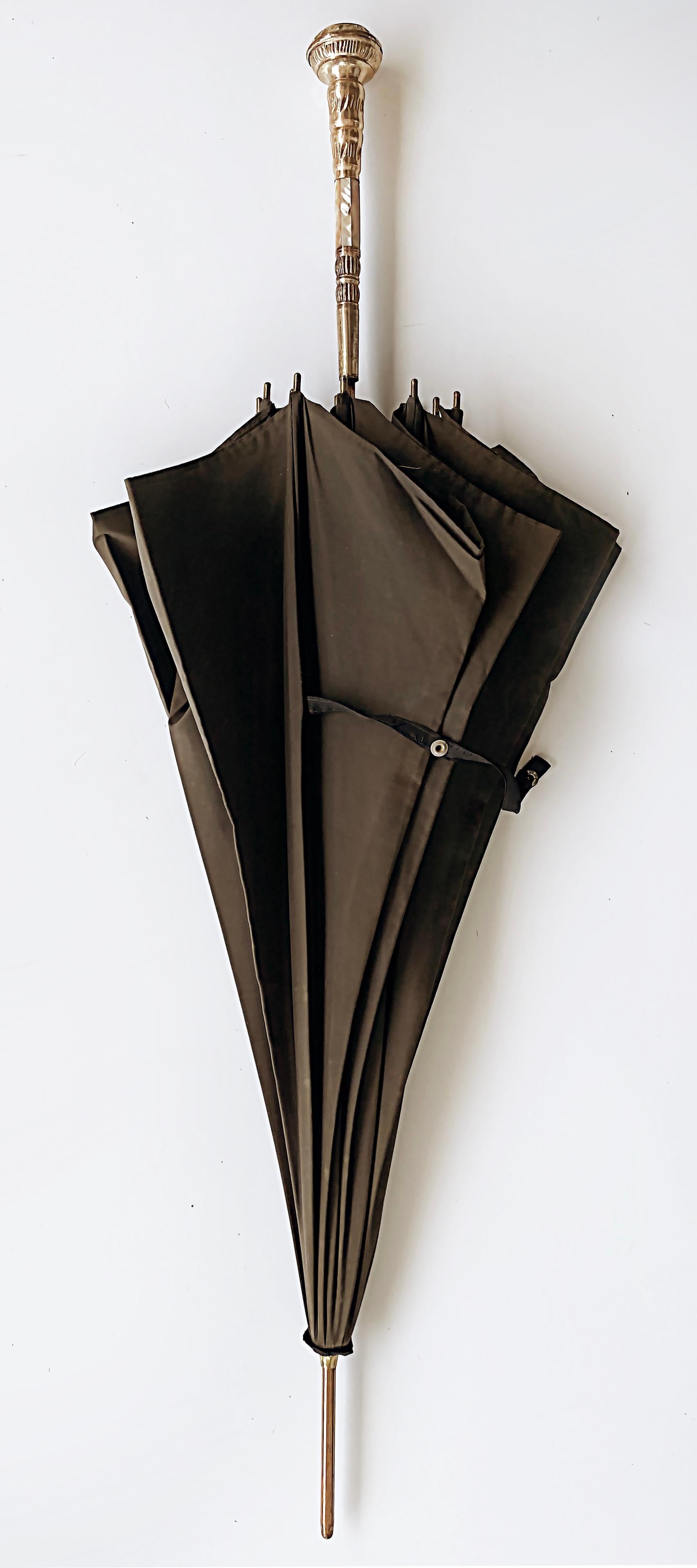 Antique Ladies' Parasol with Mother of Pearl, Good Working Condition ...