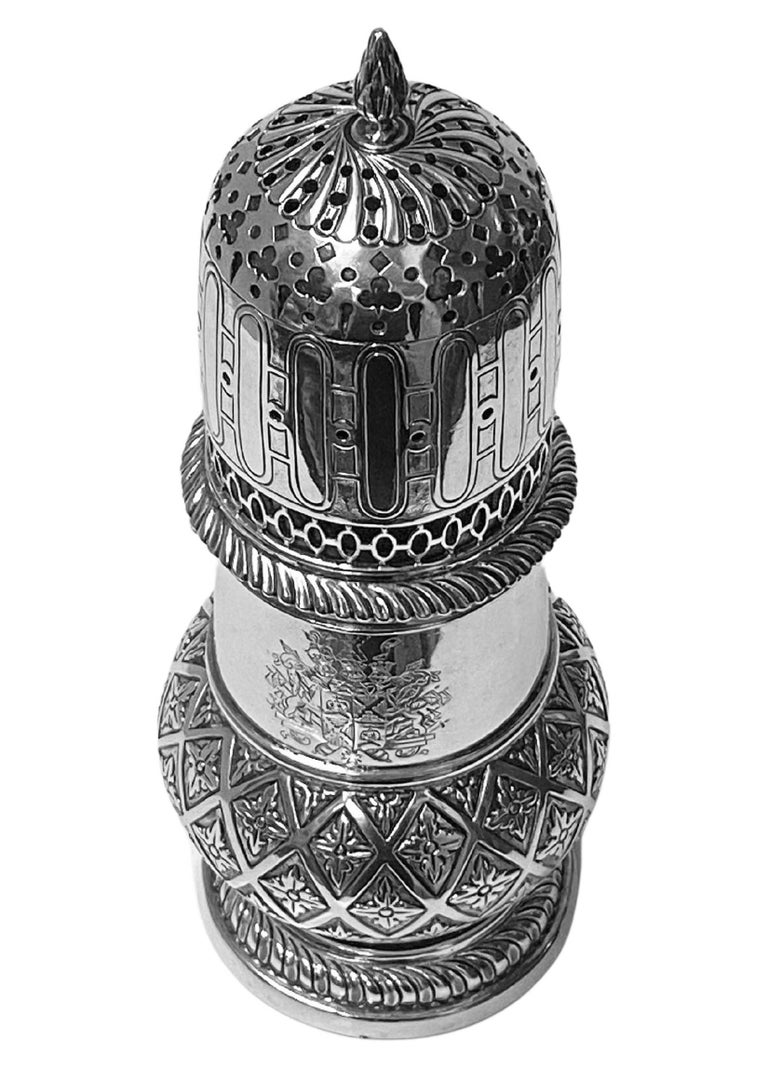 Antique Large Late 19th Century Dutch Silver Caster For Sale at 1stDibs