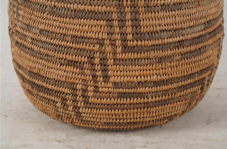 Antique Large Native American Apache Olla Basket For Sale at 1stDibs