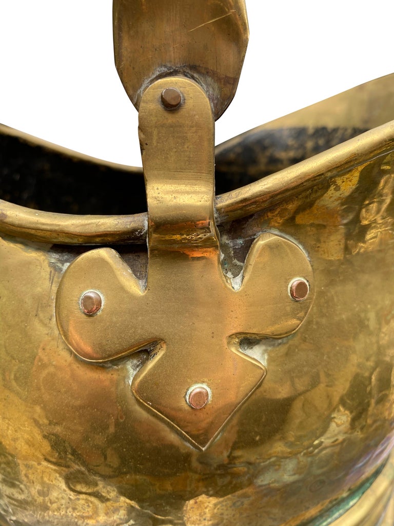 Antique Late Victorian Brass Coal Bucket with Fleur-de-Lis Fittings ...