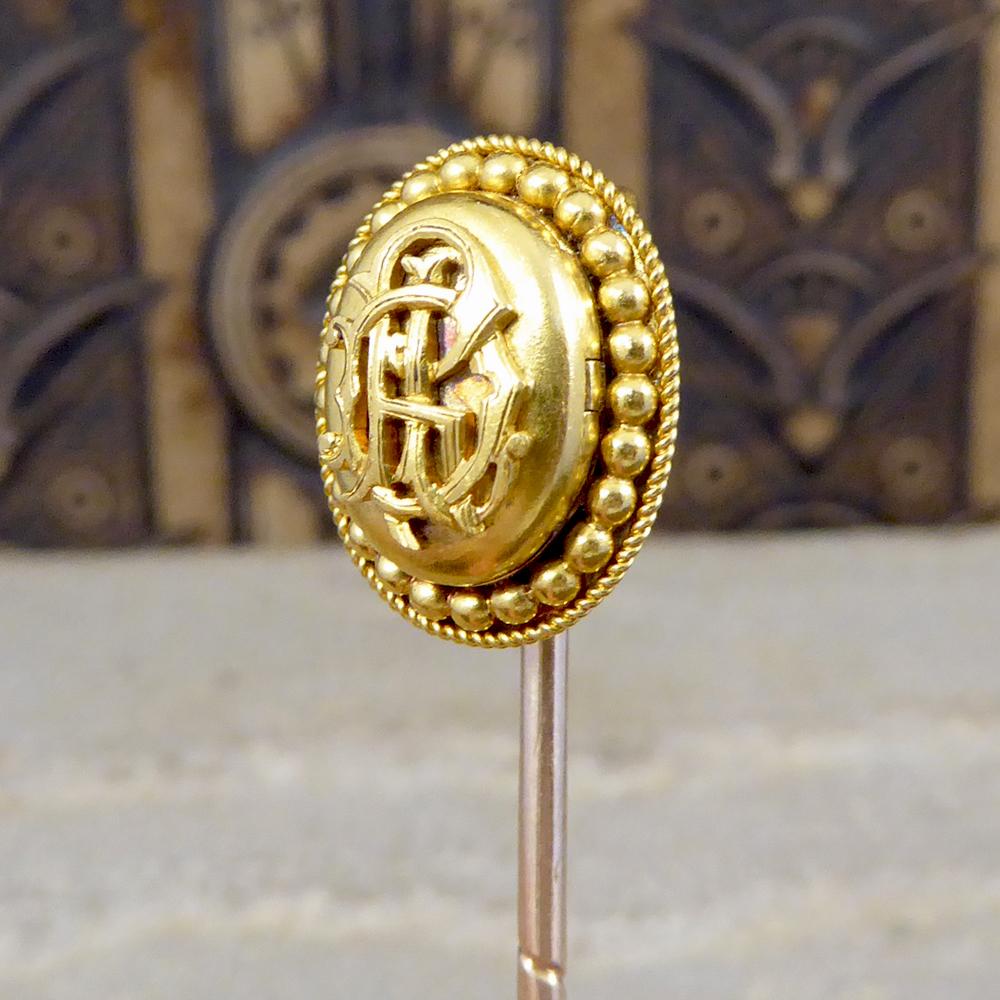 Antique Late Victorian High Carat Yellow Gold Monogram Pin For Sale at ...
