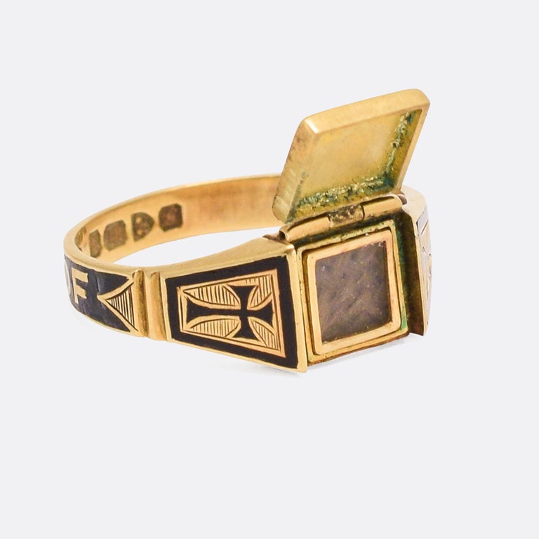 Antique Late Victorian in Memory of Locket Mourning Ring at 1stDibs ...