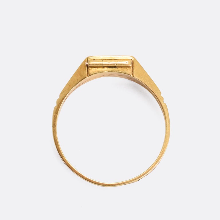 Antique Late Victorian in Memory of Locket Mourning Ring at 1stDibs ...