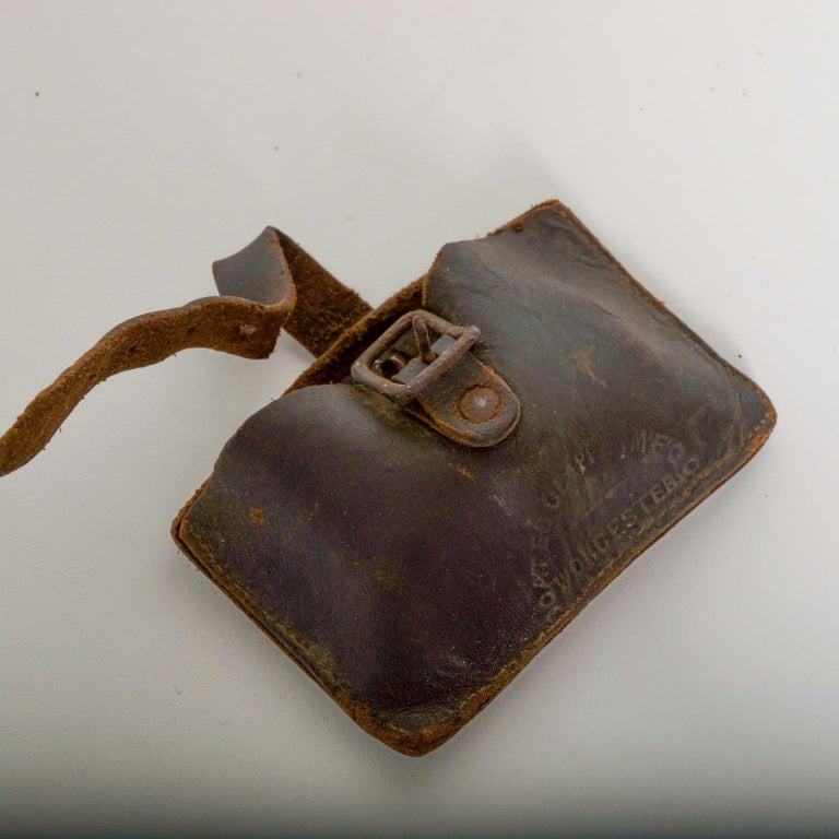 Antique Leather Distressed Money Purse Wallet For Sale at 1stDibs