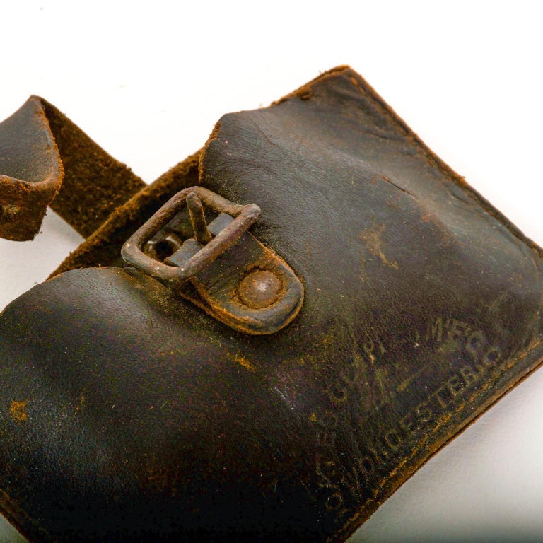 Antique Leather Distressed Money Purse Wallet For Sale at 1stDibs