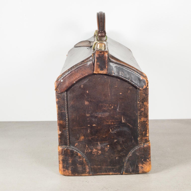 Antique Leather Doctor's Examination House Call Bag, c.1930-1940 at 1stDibs