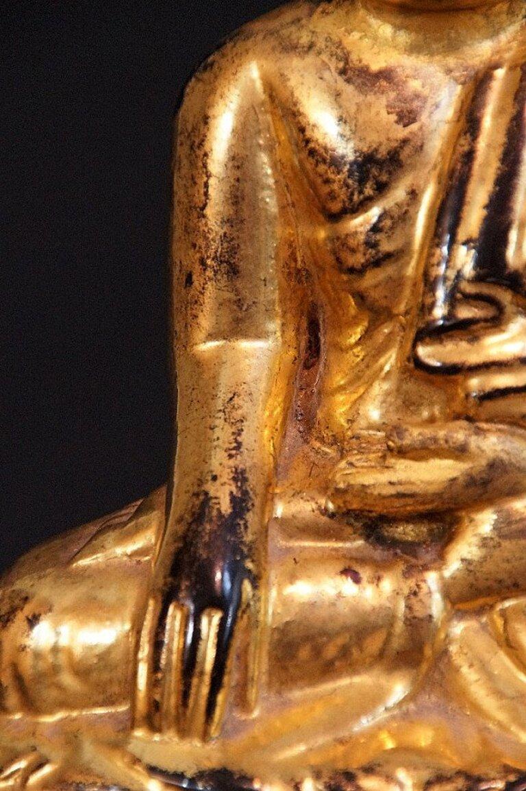 Antique Limestone Buddha from Burma For Sale at 1stDibs