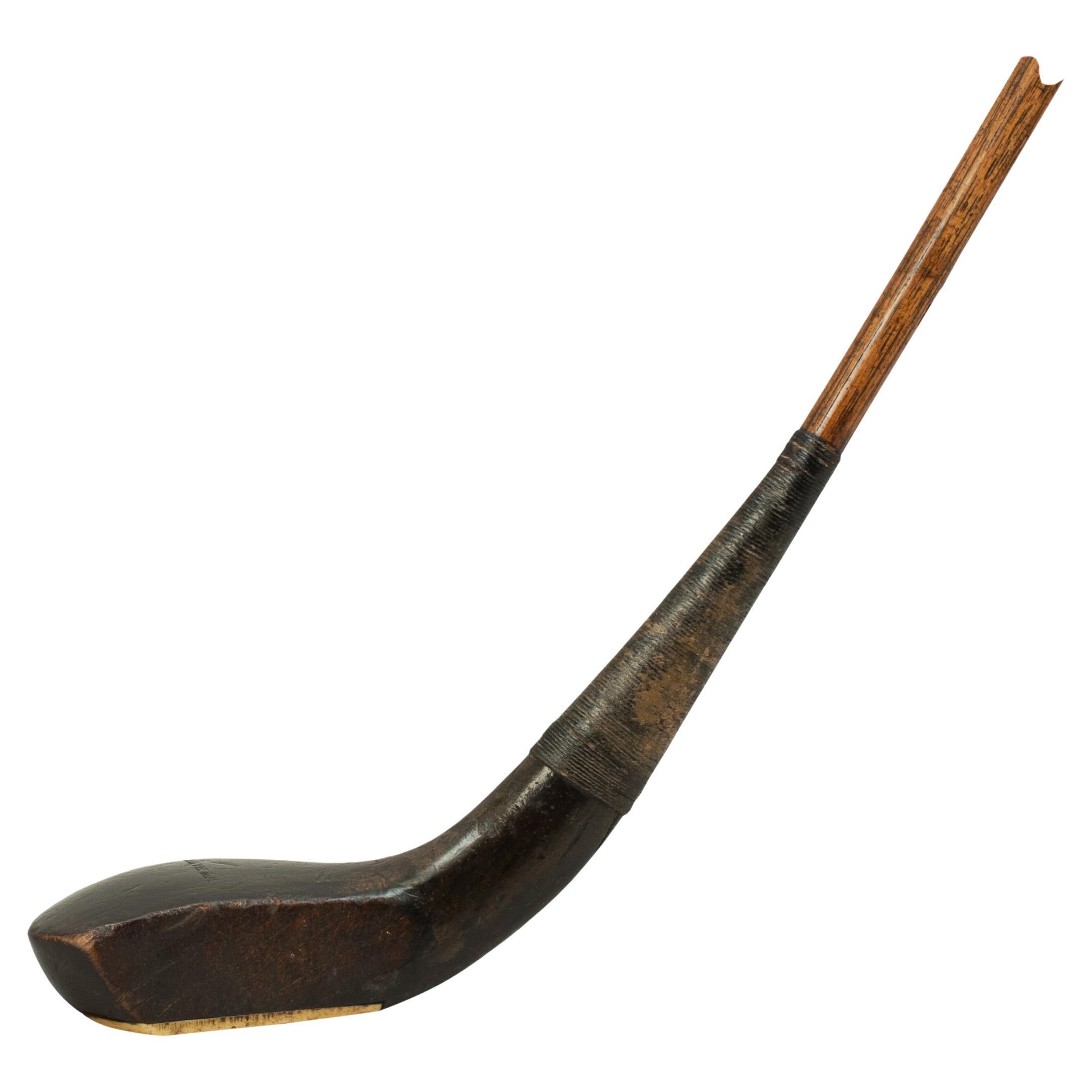 Vintage Hickory Golf Club, Putter. St Andrews Golf Co. Glasgow at 1stDibs