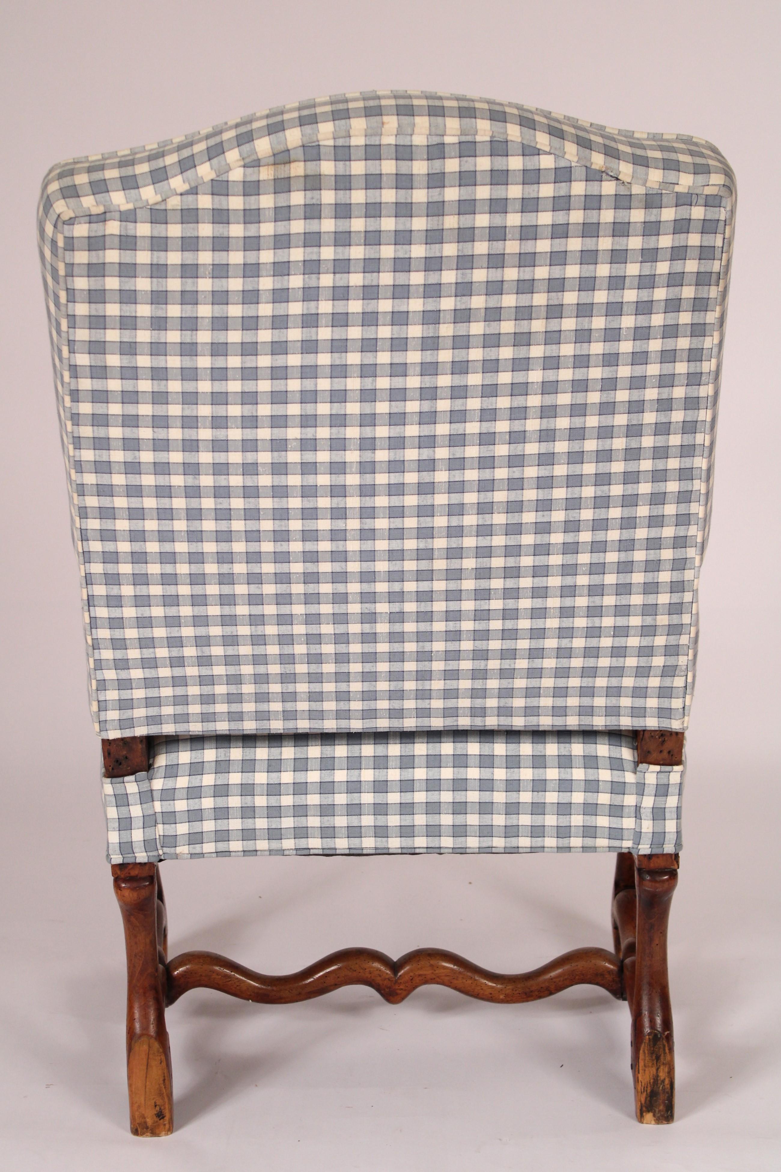 Antique Louis XIV Style Beech Wood Armchair For Sale at 1stDibs