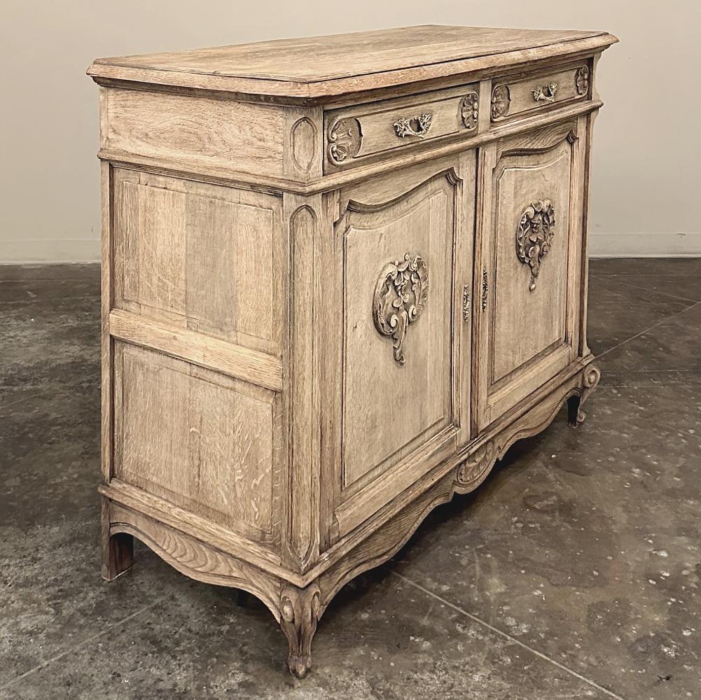 Antique Louis XV Country French Buffet in Stripped Oak For Sale at 1stDibs