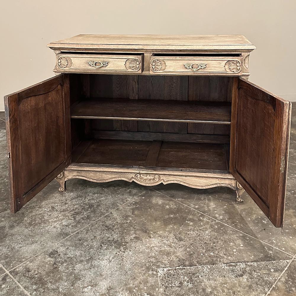 Antique Louis XV Country French Buffet in Stripped Oak For Sale at 1stDibs
