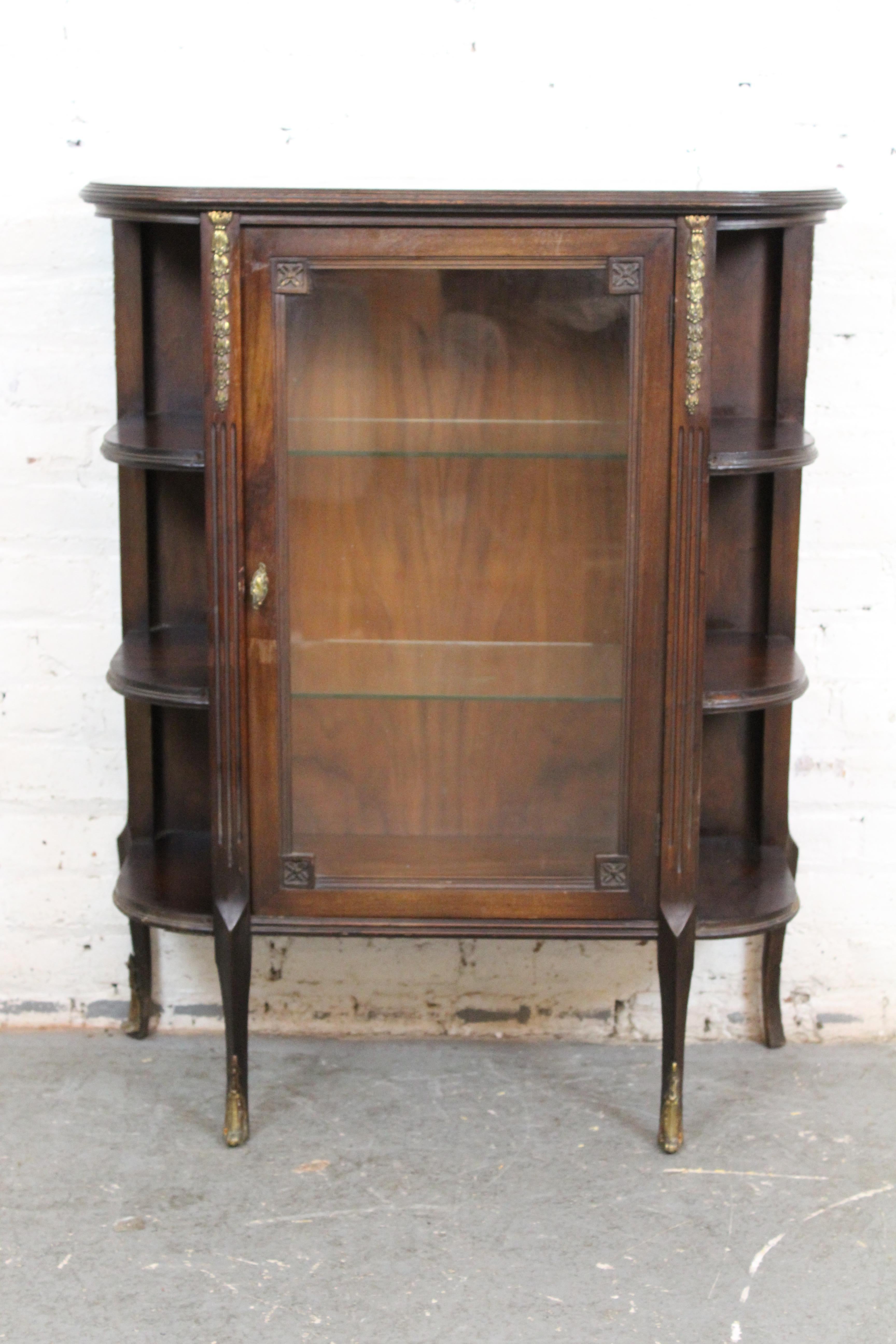Antique Louis XV Style Mahogany Curio Cabinet For Sale at 1stDibs