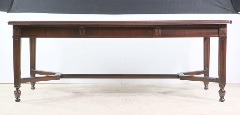 Antique Macy's Federal Style Mahogany Dining Table NYC For Sale at 1stDibs