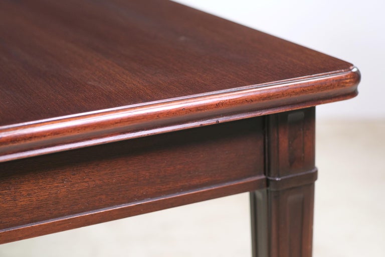 Antique Macy's Federal Style Mahogany Dining Table NYC For Sale at 1stDibs