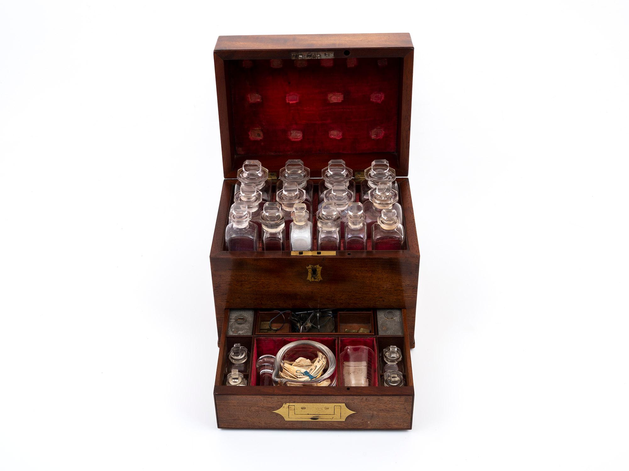Antique Mahogany Apothecary Box For Sale at 1stDibs | antique ...