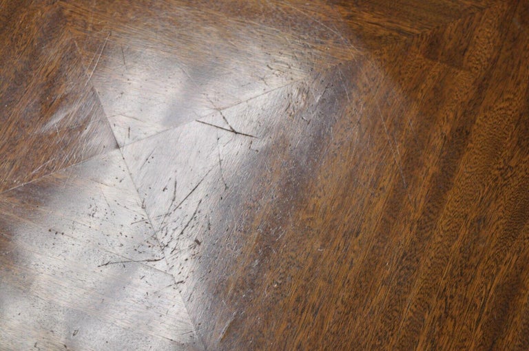 Antique Mahogany Edwardian Bellflower Inlay Round Center Table For Sale ...