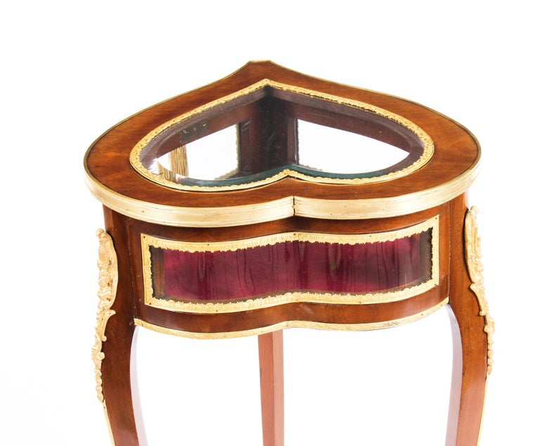 Antique Mahogany Heart Shaped Display Bijouterie Table Louis Revival at ...