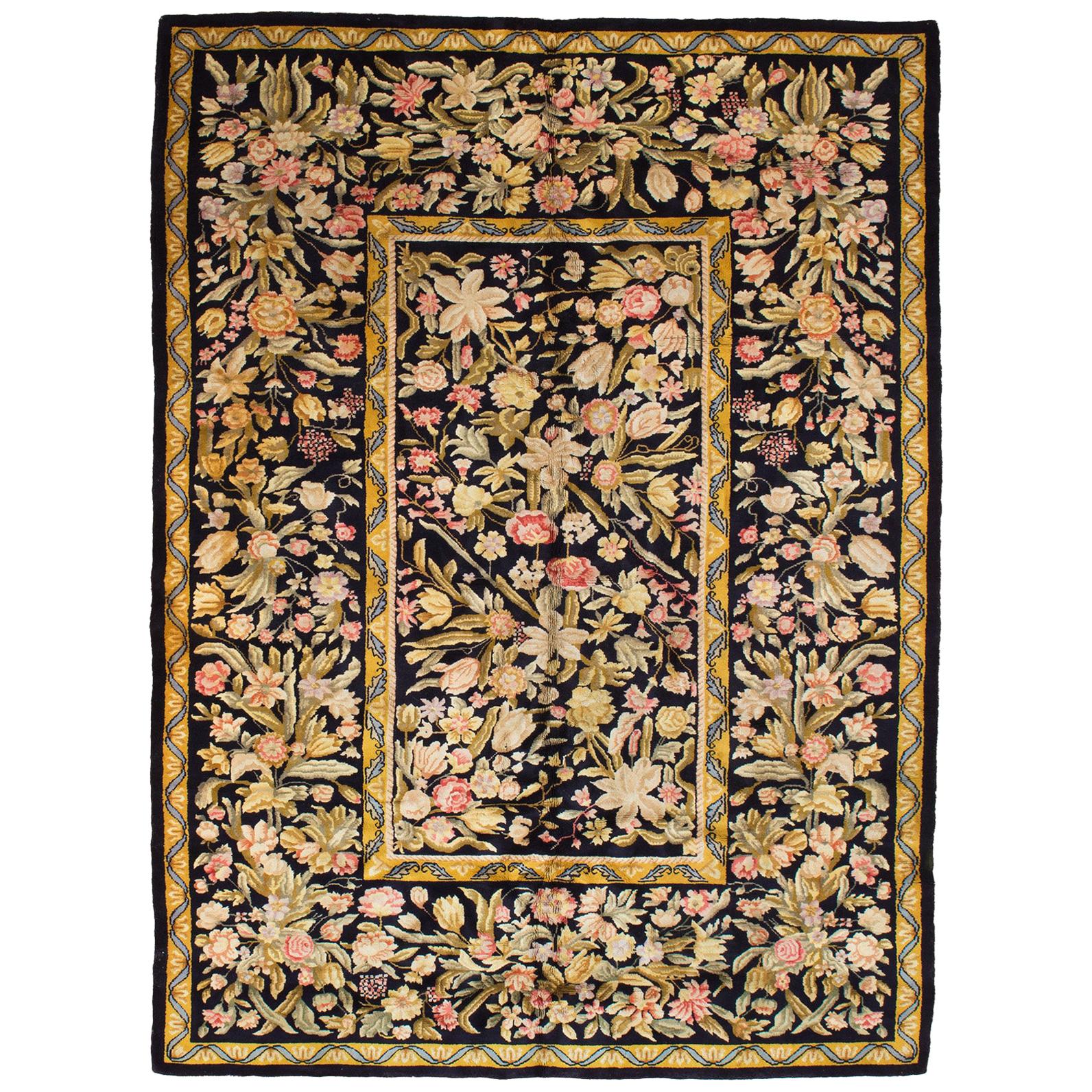 Rococo Rugs and Carpets - 35 For Sale at 1stdibs