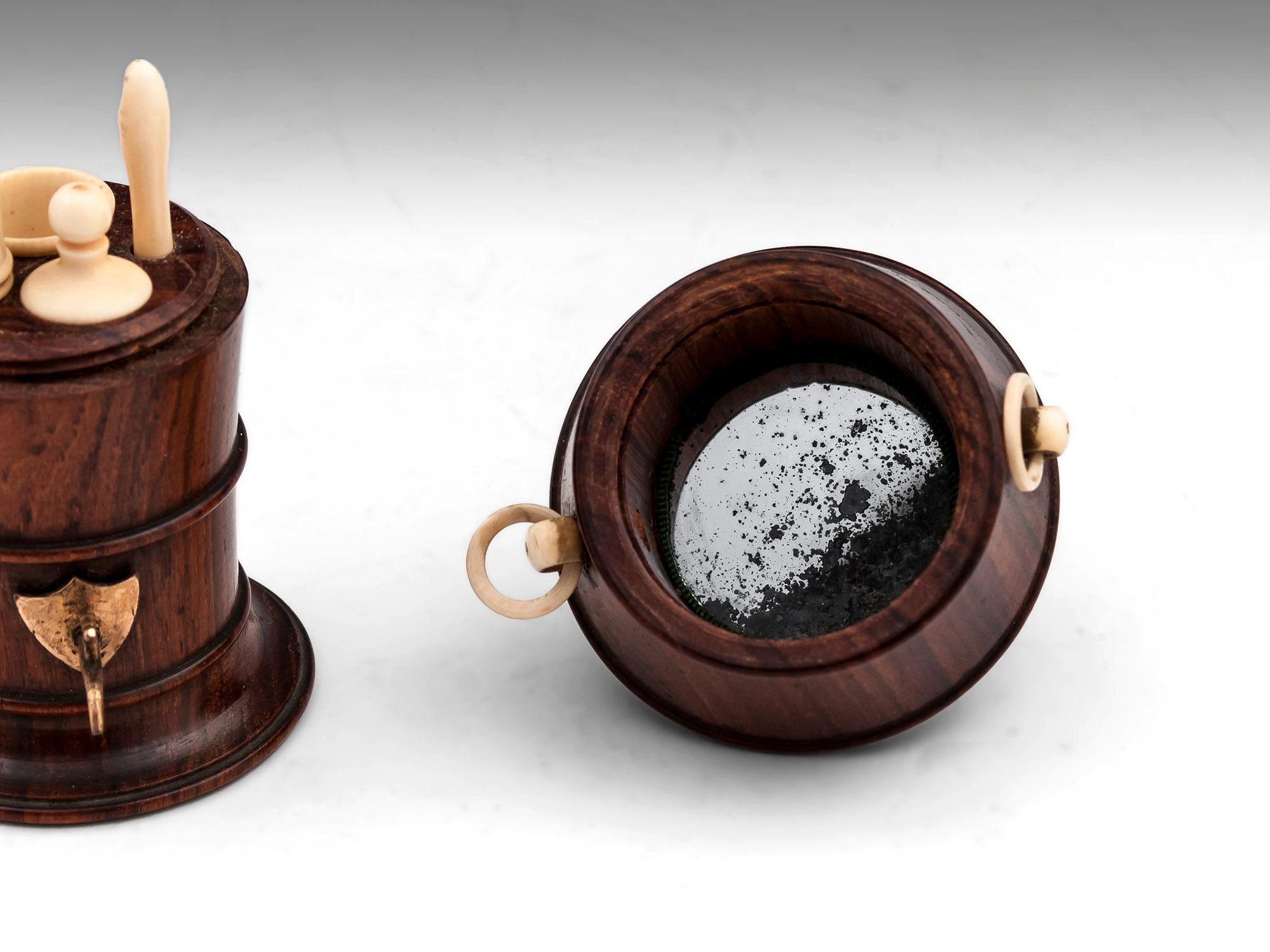 Antique Miniature Sewing Compendium, 19th Century For Sale at 1stDibs