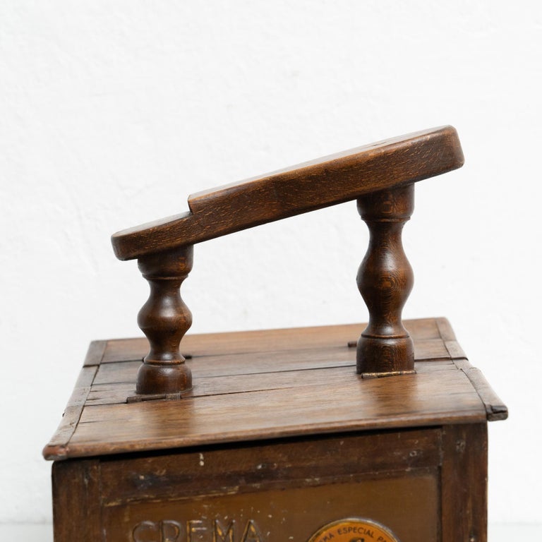 Antique 'Mixon' Cream Spanish Shoe Shiner Box, circa 1930 at 1stDibs